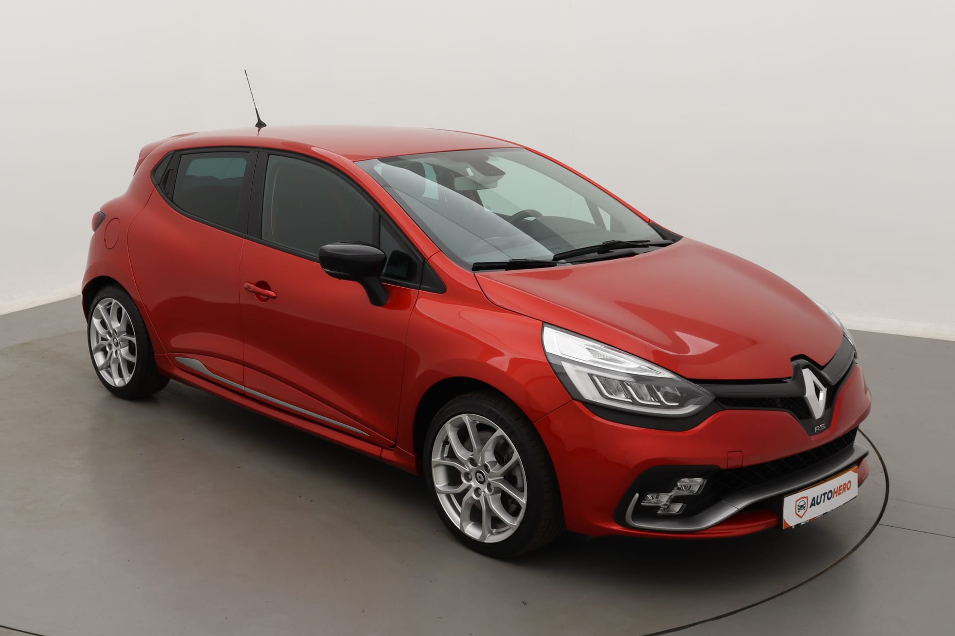 Renault Clio 1.6 Turbo Renault Sport, Benzine, € 18.450