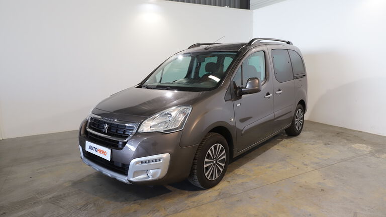 Voitures Peugeot Partner occasion avec garantie | Autohero
